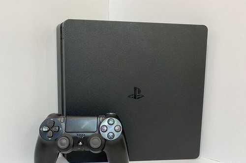 Игровая приставкаSony PlayStation 4 Slim(Щербинки)