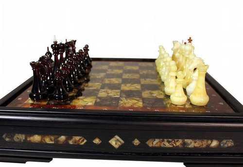 Шахматы из янтаря "Моренный ясень" 45х45