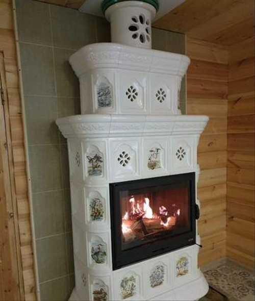 Изразцовый камин в росписи (Водоплавающие птицы)