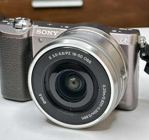 Sony a5100 + Sony 16-50mm (kit)