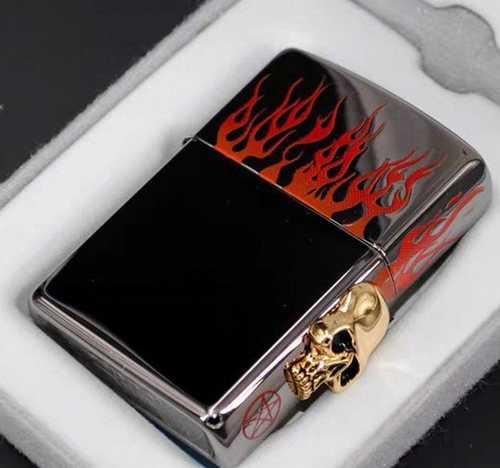 Зажигалка zippo