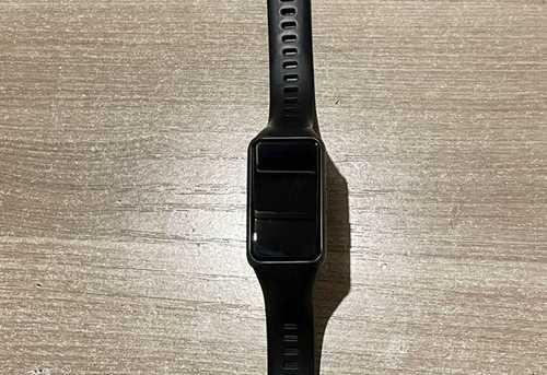 Смарт-часы Huawei Band 6