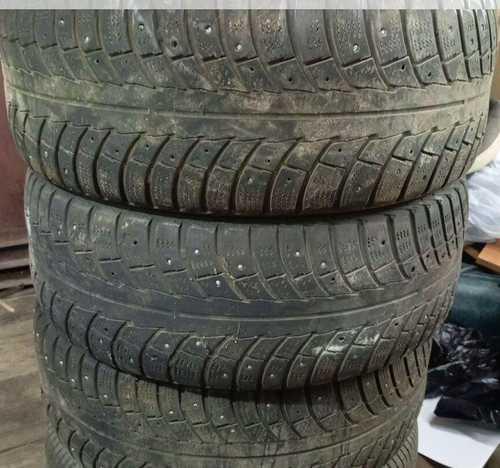 Gislaved Nord Frost 5 205/55 R16