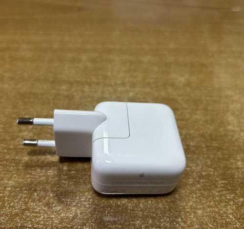 Зарядное устройство Apple 10W (A1357)