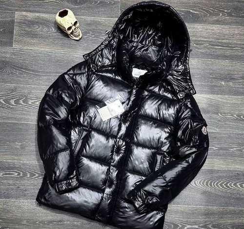 Зимние куртки Moncler