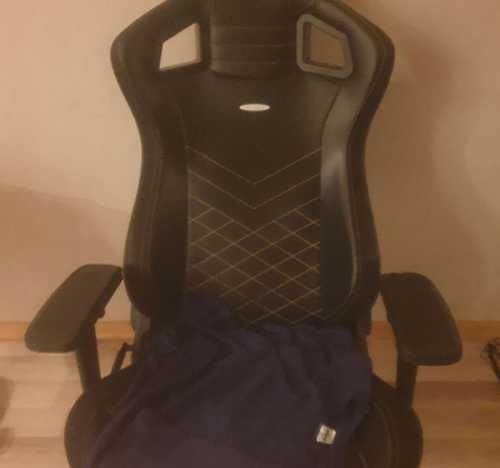 Компьютерное кресло noblechairs