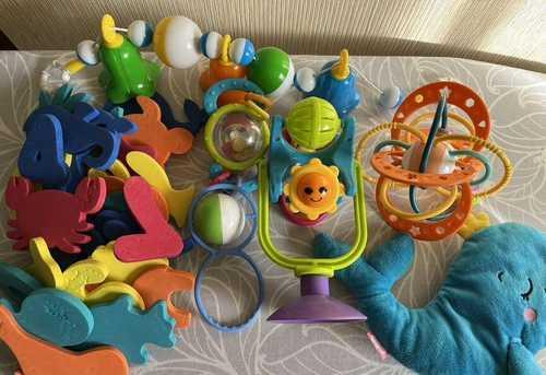 Игрушки для малышей бу