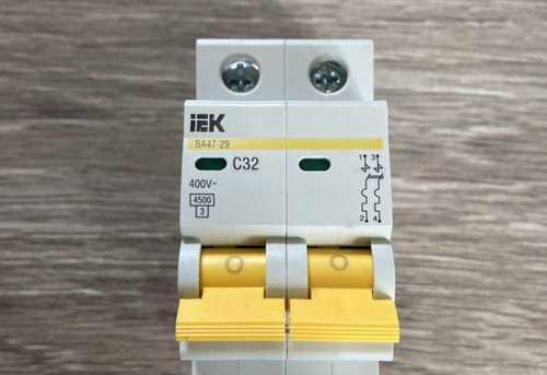 Автоматический выключатель 32A IEK