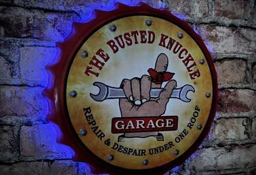 Декор на стену The Busted Knuckle Garage