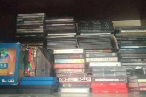 Коллекция MP3 дисков,видеоигр и кассет