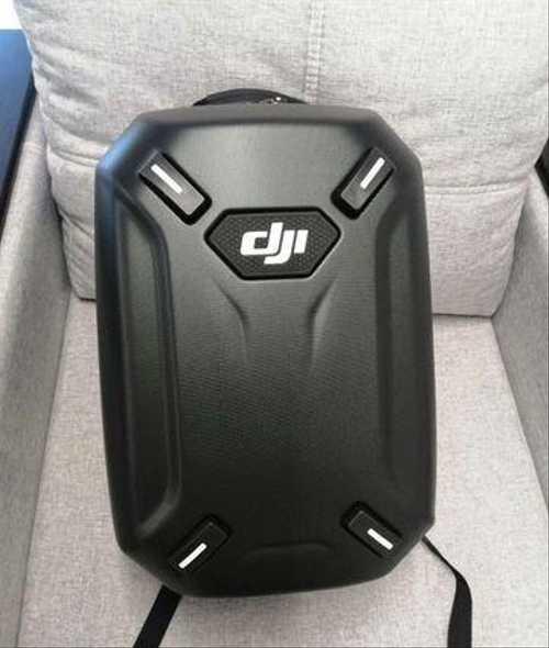 Рюкзак DJI Hardshell для Phantom 3 / 4 DJI logo