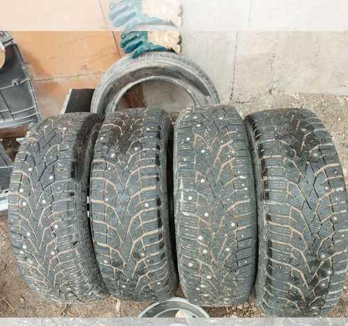 Gislaved NordFrost 100 SUV 215/70 R16 100T