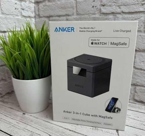 Беспроводная зарядка Anker Cube 3 in 1 MagSafe