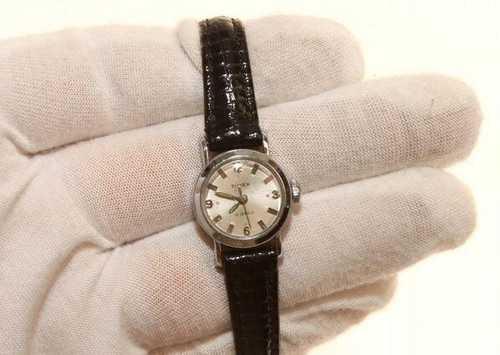 Timex Заводные Дамские Часы Винтаж США