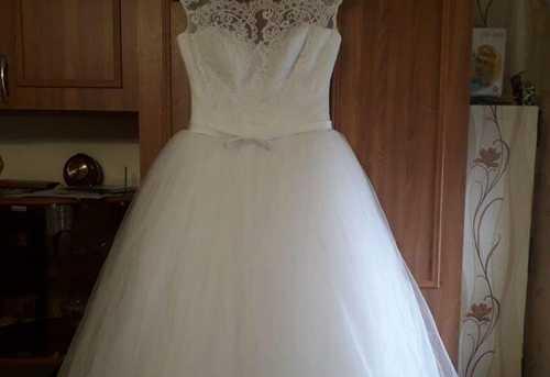 Свадебное платье 46-48р