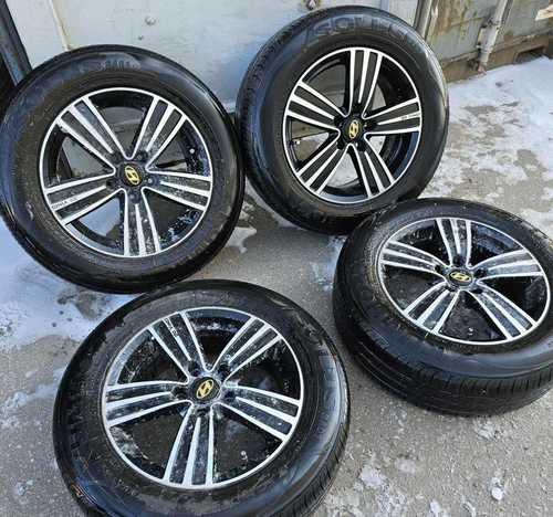 205/65 R16 Kumho Solus SA01 KH32 Лето Литые R16 pсd:5x114.3 ет:45 DIA:67.1