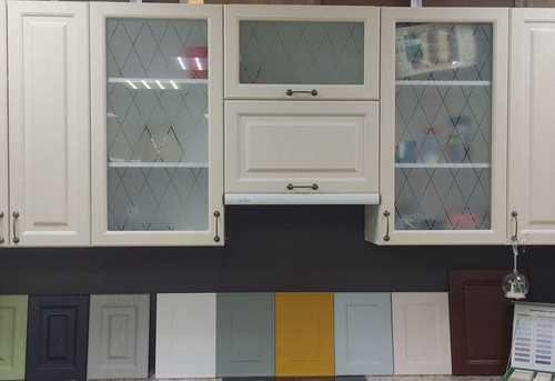 Кухонный гарнитур витринный образец