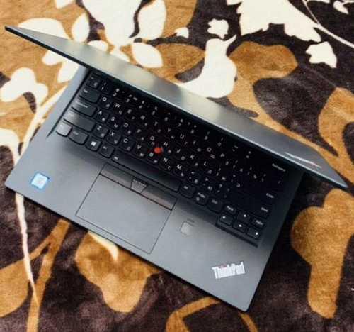 Thinkpad X1 Carbon   Core i7