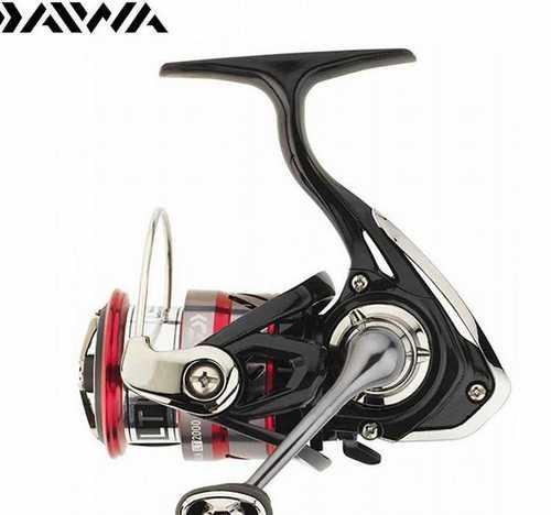 Катушка безынерционная Daiwa 18 Ninja LT 2500-D