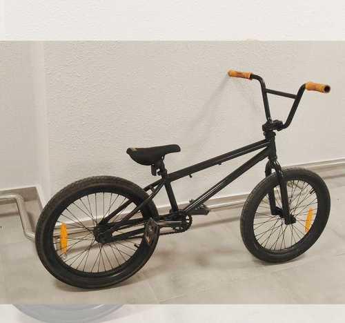 Bmx mongoose