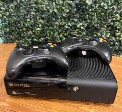 Xbox 360E 500gb (Один геймпад)