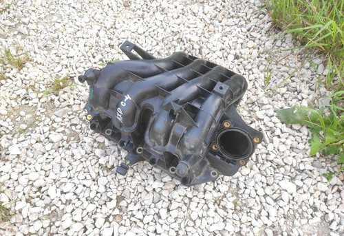 Коллектор впускной Volkswagen Golf 4 1J 1.4