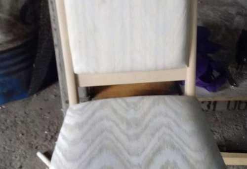 Продам стул под ремонт