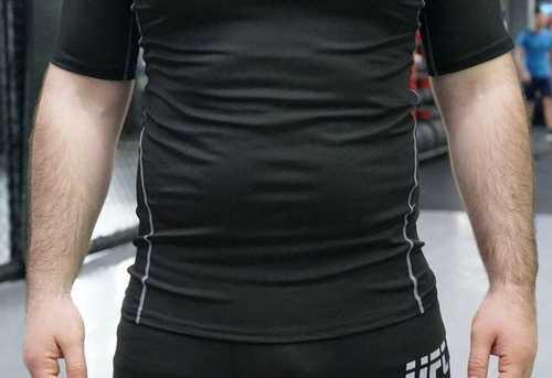 Under armour рашгард