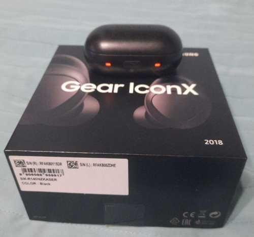 TWS наушники Samsung Gear IconX (B6F8)