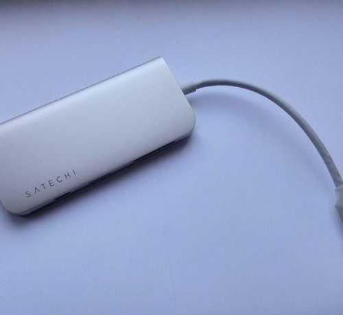 USB-хаб Satechi Aluminum Type-C