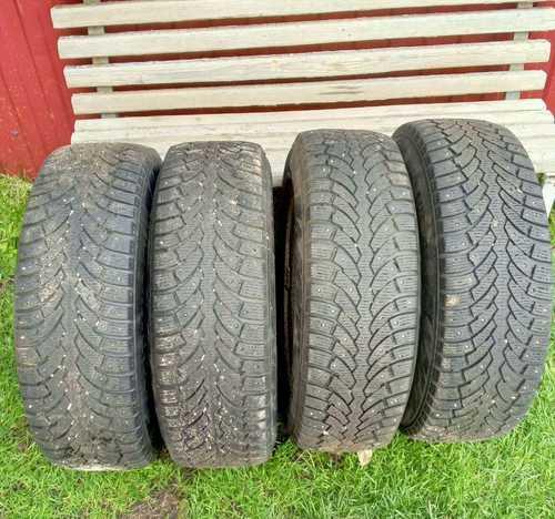 Pirelli Formula Winter 215/65 R16