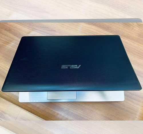 Asus k55v Core i7 12 DDR SSD Nvidia 610 2 g