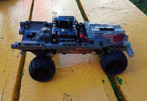 Lego Technic 42090 модель