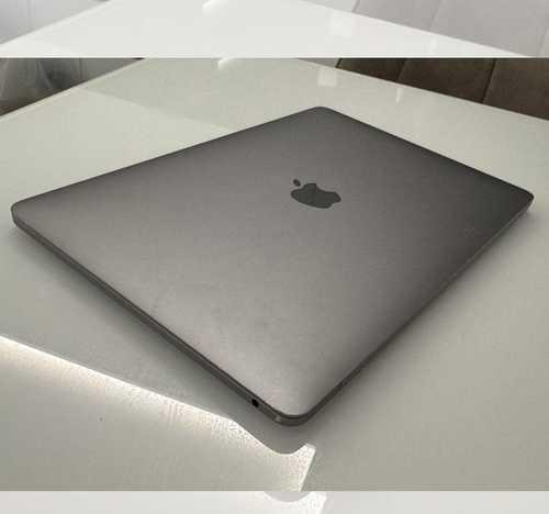 Apple macbook pro 13 2019