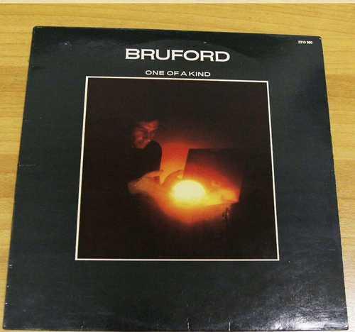 Bill Bruford (ex-YES, king crimson) One Of a Kind