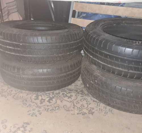 Kumho 722 185/65 R15