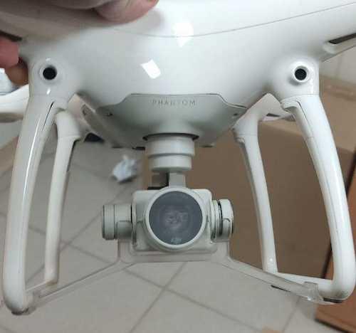 Квадрокоптер dji phantom 4