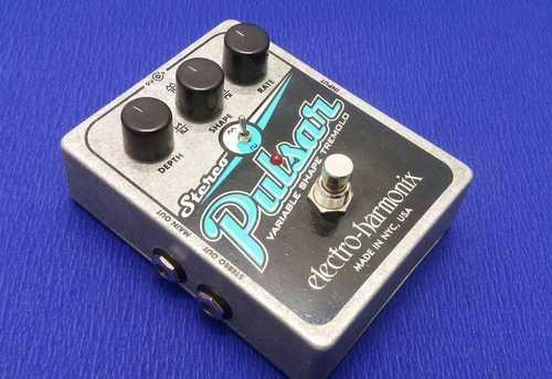 Electro-Harmonix (EHX) Pulsar Tremolo