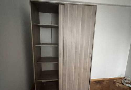Шкаф IKEA тодален