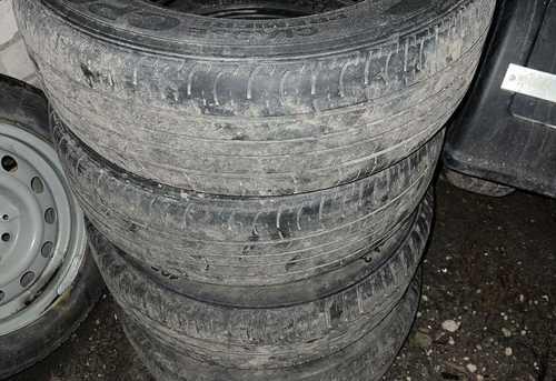 Roadstone CP 672 205/65 R15