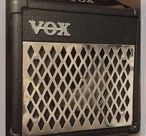 Гитарный комбоусилитель Vox mini 5 rythm