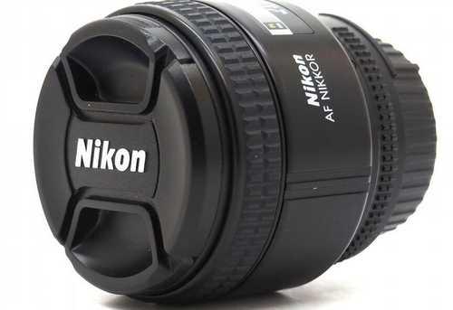 Nikon AF 85mm f1.8D (9082)