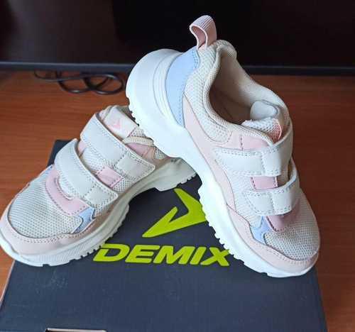 Кроссовки Demix, 30 размер, для девочки