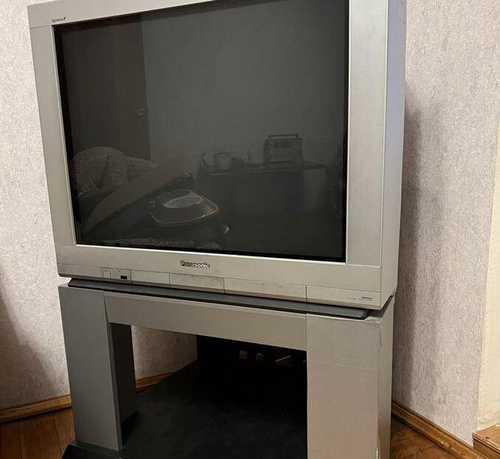 Кинескопный телевизор Panasonic с полкой