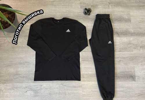 Спортивный костюм Adidas черный новый