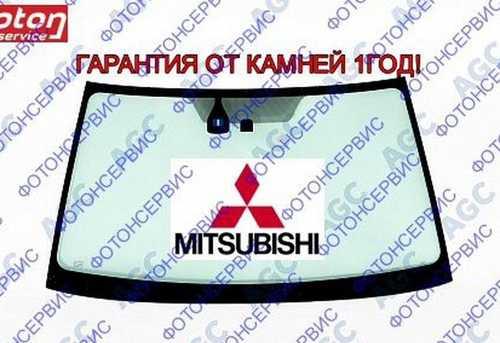 Лобовое стекло Mitsubishi Pajero Sport датчик