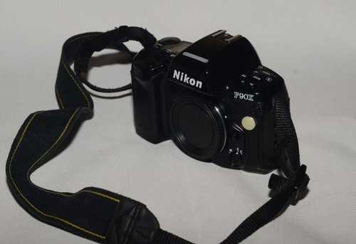 Nikon F-90, D-200