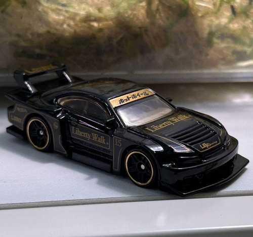 Hot wheels nissan silvia s15