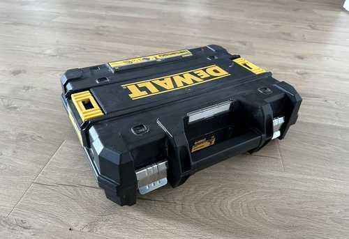 Кейс dewalt tstak