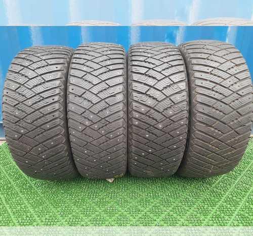 Goodyear Ultragrip Ice Arctic 205/55 R16 111T